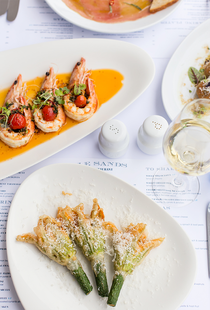 Le Sands Restaurant - Le Sands Restaurant